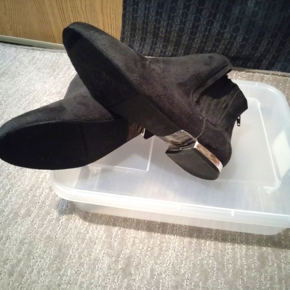 Angels | Shoes | Angel Steps Suede Ankle Boots Dark Brown In Color Size ...